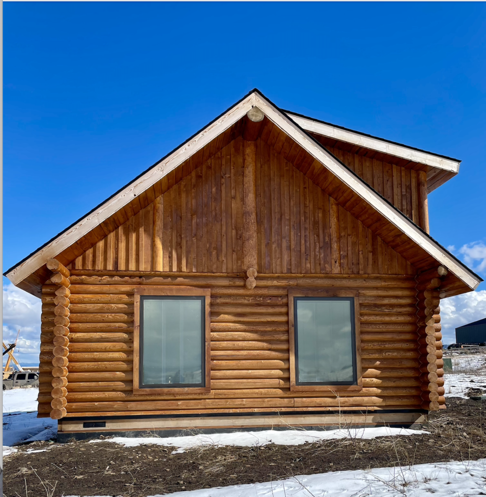 The Flying Squirrel- 968 sq' - True Log Cabin